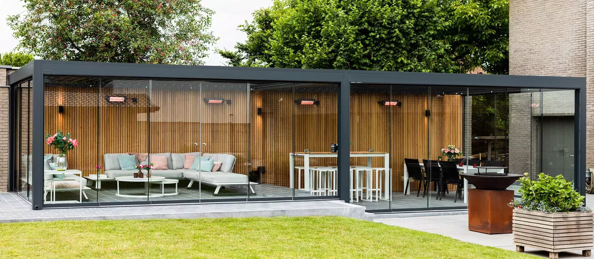 Pergolas & Outdoor Libraries: Create Your Own Reading Sanctuary